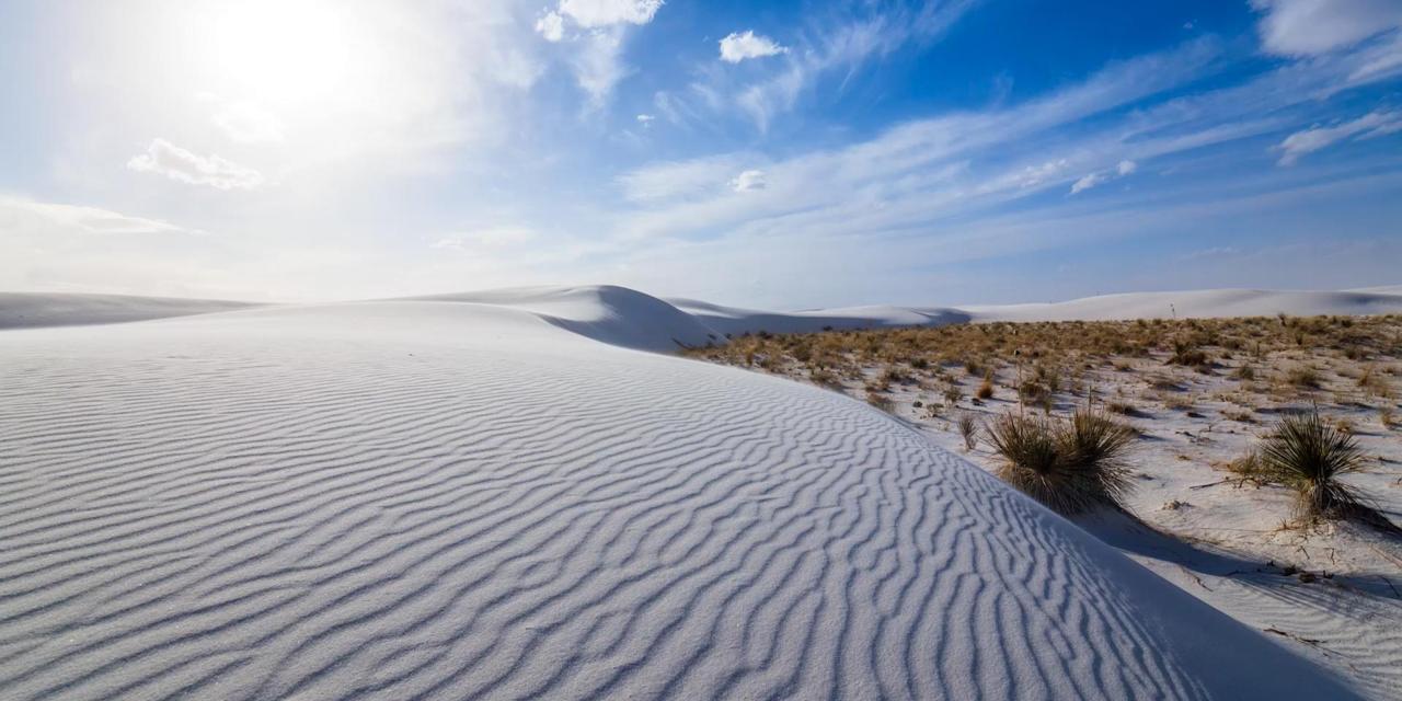 WHITE SANDS NATIONAL MONUMENT – the heart thrills