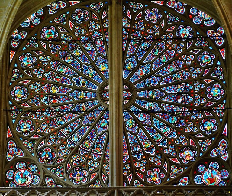 Tours cathedrale-north rose window – the heart thrills